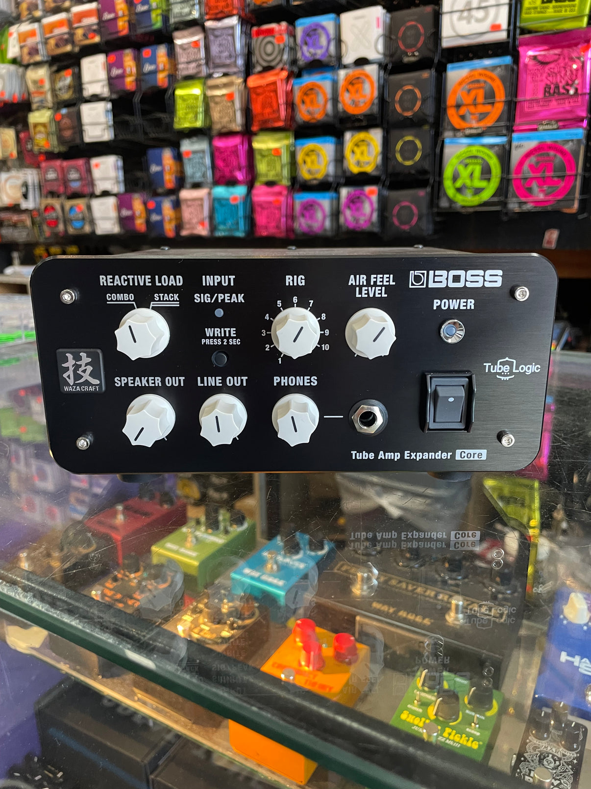 BOSS Waza Tube Amp Expander Core – Guitar Paradise