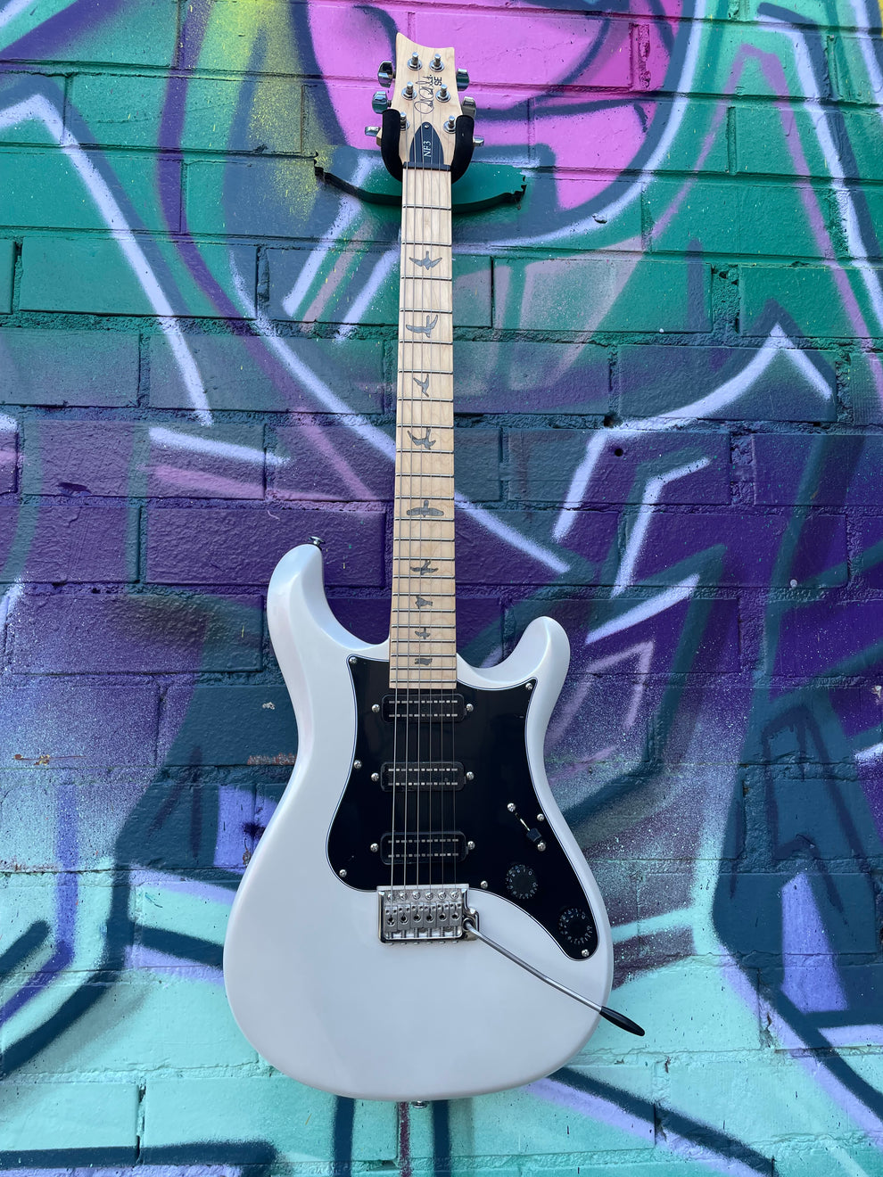 PRS SE NF3 Maple Electric Guitar - Pearl White – Guitar Paradise
